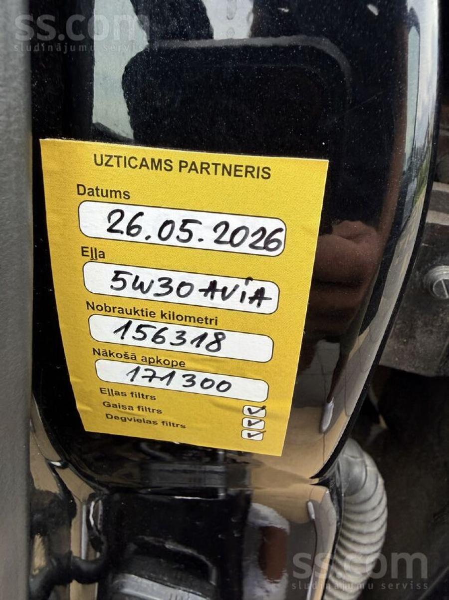 Melns Volvo S60 2009 Rīga, ar dzinēja tilpumu 2.40 L un nobraukumu 157 tūkst. km par 2900 €, foto 9 vietnē AUTOMOTO.COM.LV