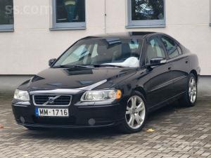 Melns Volvo S60 2009 Jelgava, ar dzinēja tilpumu 2.40 L un nobraukumu 288 tūkst. km par 3590 €, foto 1 vietnē AUTOMOTO.COM.LV