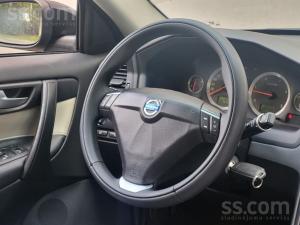 Melns Volvo S60 2009 Jelgava, ar dzinēja tilpumu 2.40 L un nobraukumu 288 tūkst. km par 3590 €, foto 22 vietnē AUTOMOTO.COM.LV