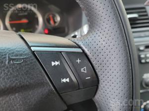 Melns Volvo S60 2009 Jelgava, ar dzinēja tilpumu 2.40 L un nobraukumu 288 tūkst. km par 3590 €, foto 25 vietnē AUTOMOTO.COM.LV