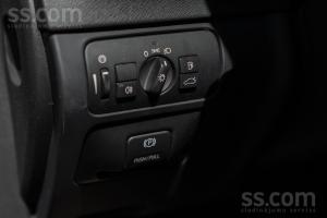 Black Volvo S60 2010 in Riga, with an engine capacity of 2.00 L and mileage of 298 thousand km for 4900 €, photo 14 on AUTOMOTO.COM.LV