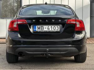 Black Volvo S60 2010 in Riga, with an engine capacity of 2.00 L and mileage of 364 thousand km for 5500 €, photo 28 on AUTOMOTO.COM.LV