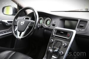 Melns Volvo S60 2010 Rīga, ar dzinēja tilpumu 2.40 L un nobraukumu 208 tūkst. km par 5495 €, foto 12 vietnē AUTOMOTO.COM.LV