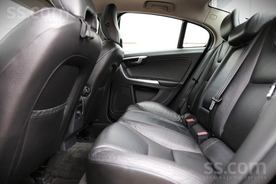 Melns Volvo S60 2010 Rīga, ar dzinēja tilpumu 2.40 L un nobraukumu 208 tūkst. km par 5495 €, foto 15 vietnē AUTOMOTO.COM.LV