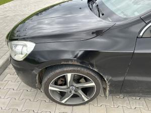 Черный Вольво С60 2010 в Валмиера, объемом двигателя 2.00 л и пробегом 350 тыс. км за 3700 €, фото 8 на AUTOMOTO.COM.LV