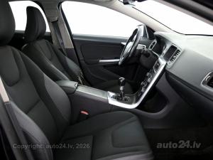 Черный Вольво С60 2010 в Таллин, объемом двигателя 2.00 л и пробегом 355 тыс. км за 3799 €, фото 7 на AUTOMOTO.COM.LV