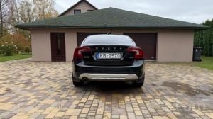 Black Volvo S60 2010 in Gulbene, with an engine capacity of 2.00 L and mileage of 341 thousand km for 4700 €, photo 9 on AUTOMOTO.COM.LV