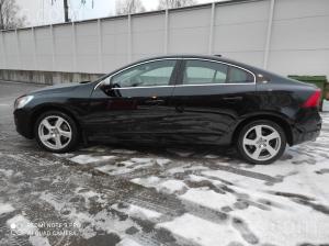 Black Volvo S60 2011 in Riga, with an engine capacity of 2.40 L and mileage of 0 thousand km for 7700 €, photo 8 on AUTOMOTO.COM.LV