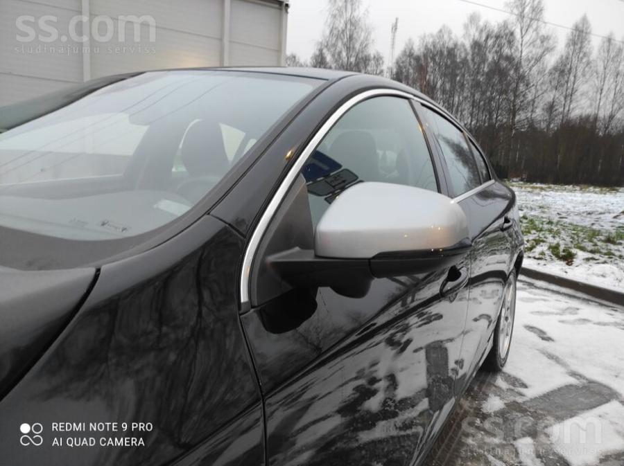 Black Volvo S60 2011 in Riga, with an engine capacity of 2.40 L and mileage of 0 thousand km for 7700 €, photo 9 on AUTOMOTO.COM.LV