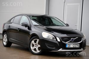Black Volvo S60 2011 in Tukums, with an engine capacity of 2.40 L and mileage of 290 thousand km for 6450 €, photo 2 on AUTOMOTO.COM.LV