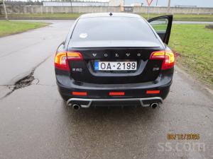 Black Volvo S60 2011 in Riga, with an engine capacity of 2.40 L and mileage of 235 thousand km for 6250 €, photo  on AUTOMOTO.COM.LV