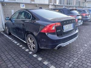 Black Volvo S60 2011 in Kaunas, with an engine capacity of 1.98 L and mileage of 209 thousand km for 4450 €, photo 2 on AUTOMOTO.COM.LV