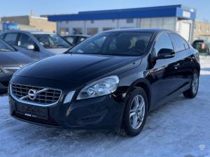 Black Volvo S60 2011 in Kretinga, with an engine capacity of 1.60 L and mileage of 236 thousand km for 5999 €, photo 2 on AUTOMOTO.COM.LV