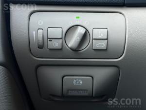 Melns Volvo S60 2011 Jelgava, ar dzinēja tilpumu 2.40 L un nobraukumu 0 tūkst. km par 6990 €, foto 16 vietnē AUTOMOTO.COM.LV
