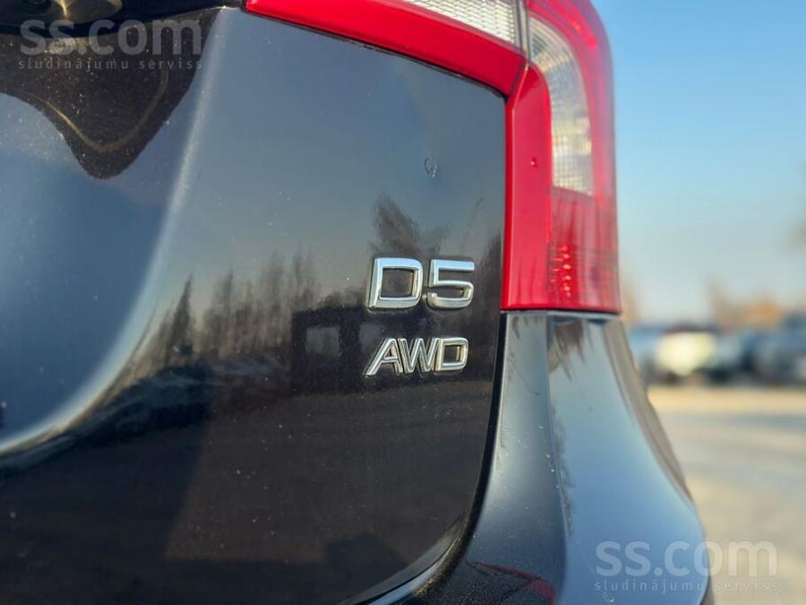 Melns Volvo S60 2011 Jelgava, ar dzinēja tilpumu 2.40 L un nobraukumu 0 tūkst. km par 6990 €, foto 35 vietnē AUTOMOTO.COM.LV