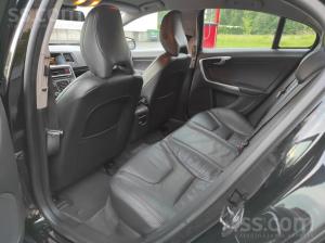 Black Volvo S60 2011 in Riga, with an engine capacity of 2.40 L and mileage of 0 thousand km for 6500 €, photo 11 on AUTOMOTO.COM.LV