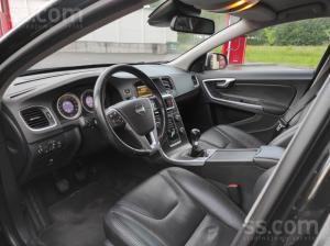 Black Volvo S60 2011 in Riga, with an engine capacity of 2.40 L and mileage of 0 thousand km for 6500 €, photo 15 on AUTOMOTO.COM.LV