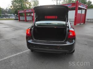 Black Volvo S60 2011 in Riga, with an engine capacity of 2.40 L and mileage of 0 thousand km for 6500 €, photo 16 on AUTOMOTO.COM.LV