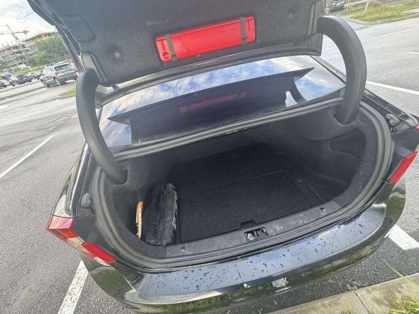 Melns Volvo S60 2011 Viļņa, ar dzinēja tilpumu 1.98 L un nobraukumu 234 tūkst. km par 6300 €, foto 8 vietnē AUTOMOTO.COM.LV