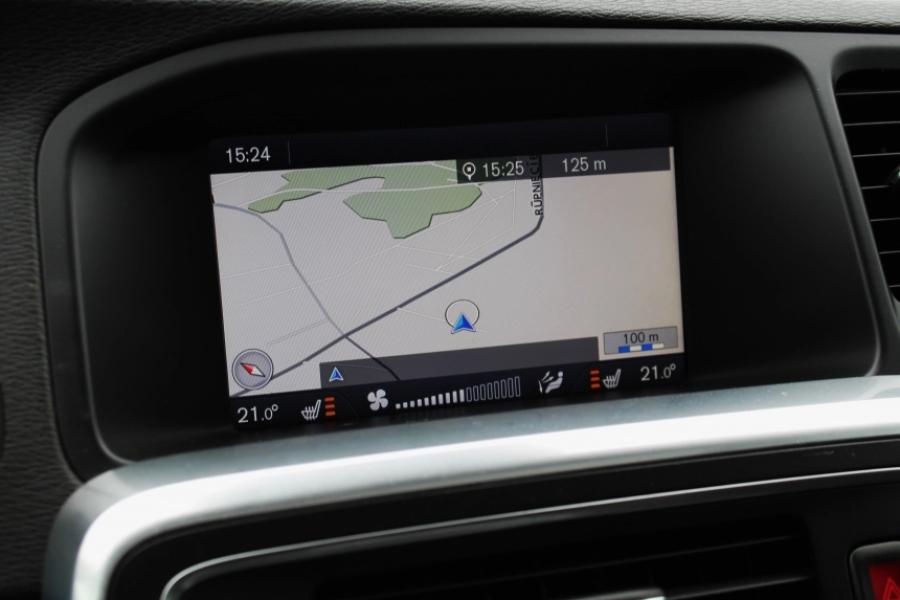 Melns Volvo S60 2011 Rīga, ar dzinēja tilpumu 1.60 L un nobraukumu 234 tūkst. km par 7350 €, foto 24 vietnē AUTOMOTO.COM.LV