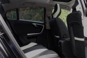 Melns Volvo S60 2011 Rīga, ar dzinēja tilpumu 1.60 L un nobraukumu 234 tūkst. km par 7350 €, foto 39 vietnē AUTOMOTO.COM.LV