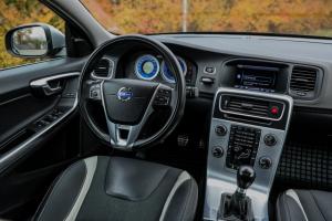 Melns Volvo S60 2011 Rīga, ar dzinēja tilpumu 1.60 L un nobraukumu 234 tūkst. km par 7350 €, foto 60 vietnē AUTOMOTO.COM.LV