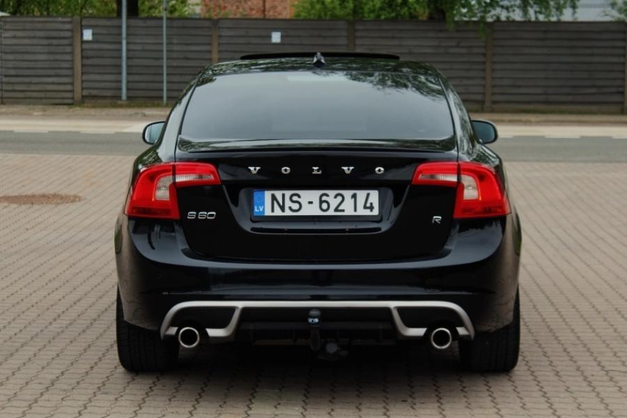 Melns Volvo S60 2011 Rīga, ar dzinēja tilpumu 1.60 L un nobraukumu 234 tūkst. km par 7350 €, foto 73 vietnē AUTOMOTO.COM.LV