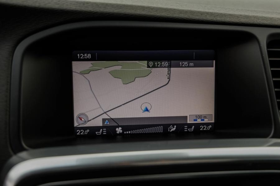 Melns Volvo S60 2011 Rīga, ar dzinēja tilpumu 1.60 L un nobraukumu 234 tūkst. km par 7350 €, foto 81 vietnē AUTOMOTO.COM.LV
