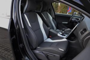 Melns Volvo S60 2011 Rīga, ar dzinēja tilpumu 1.60 L un nobraukumu 234 tūkst. km par 7350 €, foto 84 vietnē AUTOMOTO.COM.LV