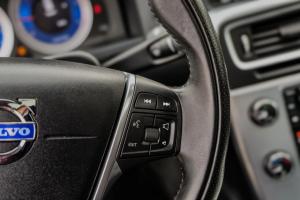 Melns Volvo S60 2011 Rīga, ar dzinēja tilpumu 1.60 L un nobraukumu 234 tūkst. km par 7350 €, foto 89 vietnē AUTOMOTO.COM.LV