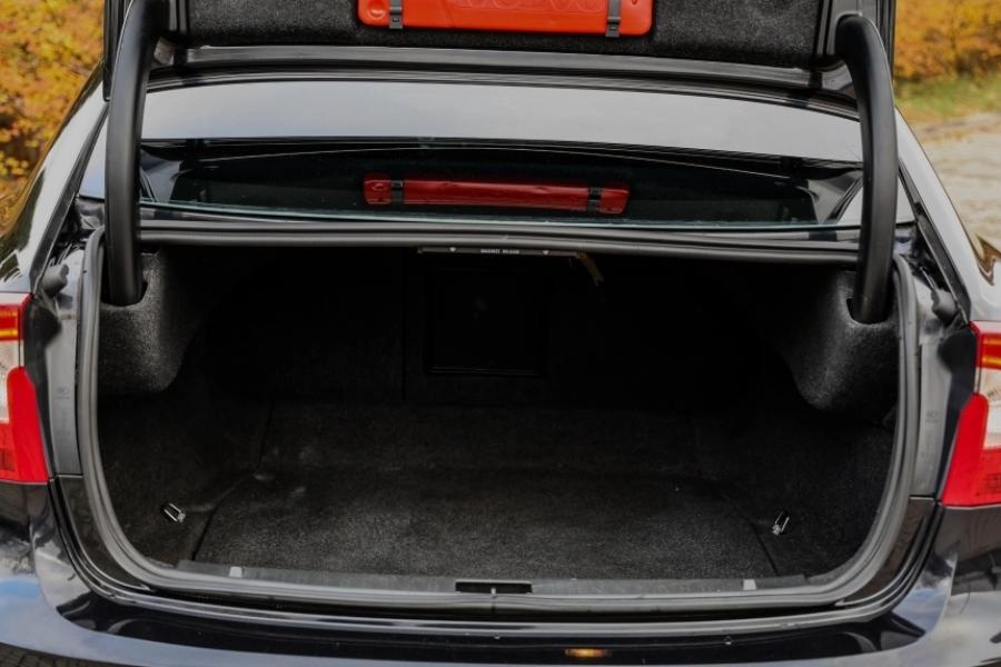 Melns Volvo S60 2011 Rīga, ar dzinēja tilpumu 1.60 L un nobraukumu 234 tūkst. km par 7350 €, foto 95 vietnē AUTOMOTO.COM.LV