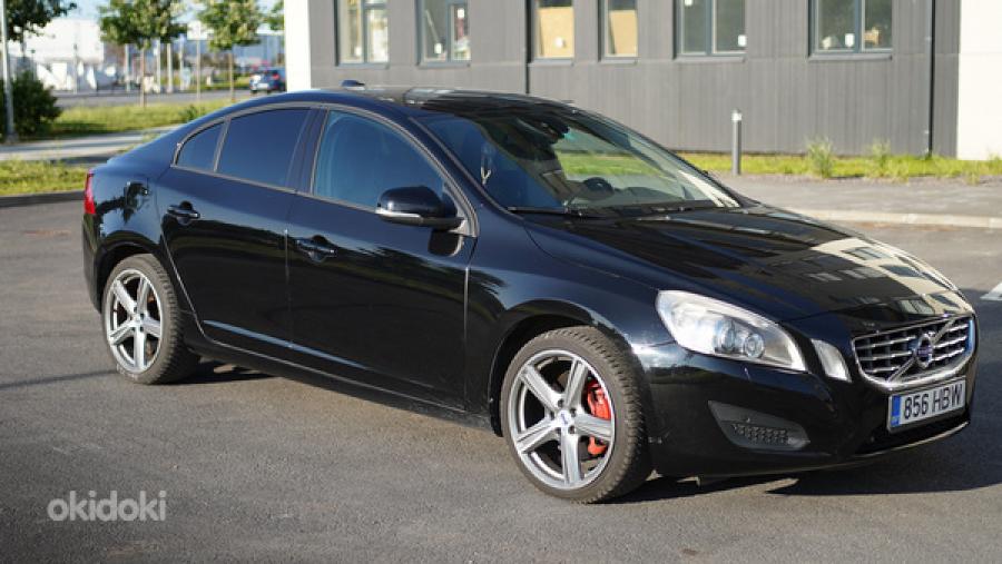 Black Volvo S60 2011 in Tallinn, with an engine capacity of 2.40 L and mileage of 193 thousand km for 9200 €, photo 4 on AUTOMOTO.COM.LV