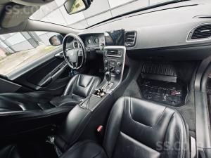 Melns Volvo S60 2011 Rīga, ar dzinēja tilpumu 2.00 L un nobraukumu 315 tūkst. km par 4600 €, foto 10 vietnē AUTOMOTO.COM.LV
