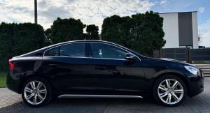 Black Volvo S60 2011 in Kaunas, with an engine capacity of 2.40 L and mileage of 289 thousand km for 6950 €, photo 11 on AUTOMOTO.COM.LV