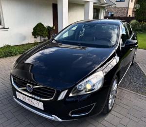 Black Volvo S60 2011 in Kaunas, with an engine capacity of 2.40 L and mileage of 289 thousand km for 6950 €, photo 13 on AUTOMOTO.COM.LV
