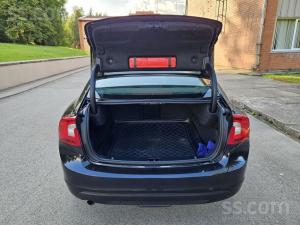 Black Volvo S60 2011 in Jekabpils, with an engine capacity of 2.00 L and mileage of 264 thousand km for 6490 €, photo 18 on AUTOMOTO.COM.LV