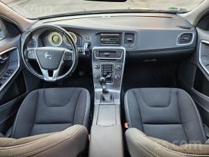 Black Volvo S60 2011 in Jekabpils, with an engine capacity of 2.00 L and mileage of 264 thousand km for 6490 €, photo 21 on AUTOMOTO.COM.LV