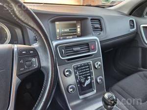 Black Volvo S60 2011 in Jekabpils, with an engine capacity of 2.00 L and mileage of 264 thousand km for 6490 €, photo 28 on AUTOMOTO.COM.LV