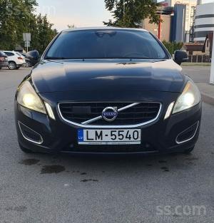 Melns Volvo S60 2011 Jelgava, ar dzinēja tilpumu 2.40 L un nobraukumu 416 tūkst. km par 3650 €, foto 8 vietnē AUTOMOTO.COM.LV