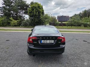 Melns Volvo S60 2011 Viļņa, ar dzinēja tilpumu 1.98 L un nobraukumu 295 tūkst. km par 3950 €, foto 6 vietnē AUTOMOTO.COM.LV