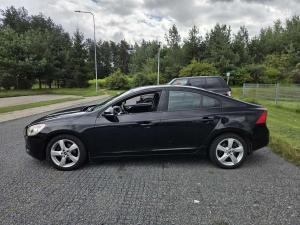 Melns Volvo S60 2011 Viļņa, ar dzinēja tilpumu 1.98 L un nobraukumu 295 tūkst. km par 3950 €, foto 8 vietnē AUTOMOTO.COM.LV