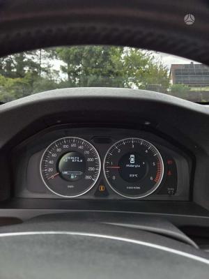 Melns Volvo S60 2011 Viļņa, ar dzinēja tilpumu 1.98 L un nobraukumu 295 tūkst. km par 3950 €, foto 13 vietnē AUTOMOTO.COM.LV