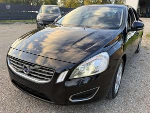 Melns Volvo S60 2011 Šauļi, ar dzinēja tilpumu 1.56 L un nobraukumu 202 tūkst. km par 4900 €, foto 3 vietnē AUTOMOTO.COM.LV