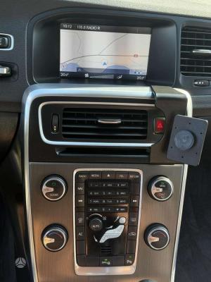 Melns Volvo S60 2011 Šauļi, ar dzinēja tilpumu 1.56 L un nobraukumu 202 tūkst. km par 4900 €, foto 17 vietnē AUTOMOTO.COM.LV