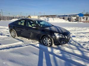Melns Volvo S60 2012 Kauņa, ar dzinēja tilpumu 1.56 L un nobraukumu 227 tūkst. km par 5200 €, foto 5 vietnē AUTOMOTO.COM.LV