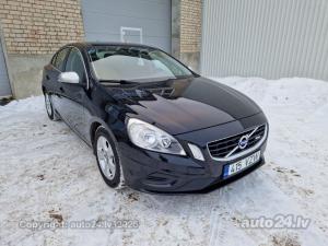 Black Volvo S60 2012 in Paide, with an engine capacity of 2.00 L and mileage of 210 thousand km for 7490 €, photo 2 on AUTOMOTO.COM.LV