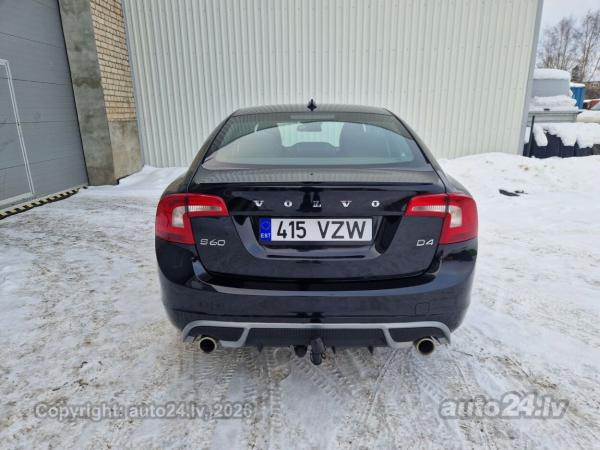 Black Volvo S60 2012 in Paide, with an engine capacity of 2.00 L and mileage of 210 thousand km for 7490 €, photo 6 on AUTOMOTO.COM.LV