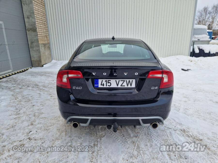 Black Volvo S60 2012 in Paide, with an engine capacity of 2.00 L and mileage of 210 thousand km for 7490 €, photo 6 on AUTOMOTO.COM.LV