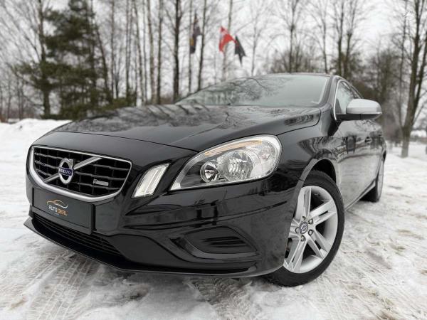 Melns Volvo S60 2012 Kazlų Rūda, ar dzinēja tilpumu 1.56 L un nobraukumu 217 tūkst. km par 6800 €, foto 1 vietnē AUTOMOTO.COM.LV