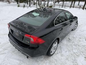 Black Volvo S60 2012 in Kazlu Ruda, with an engine capacity of 1.56 L and mileage of 217 thousand km for 6800 €, photo 15 on AUTOMOTO.COM.LV